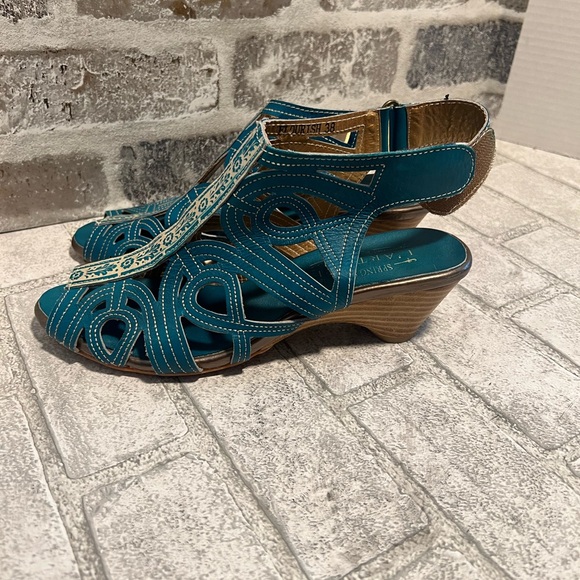 Spring Step | Shoes | Spring Step Lartiste Flourish Sandals Size 38 ...